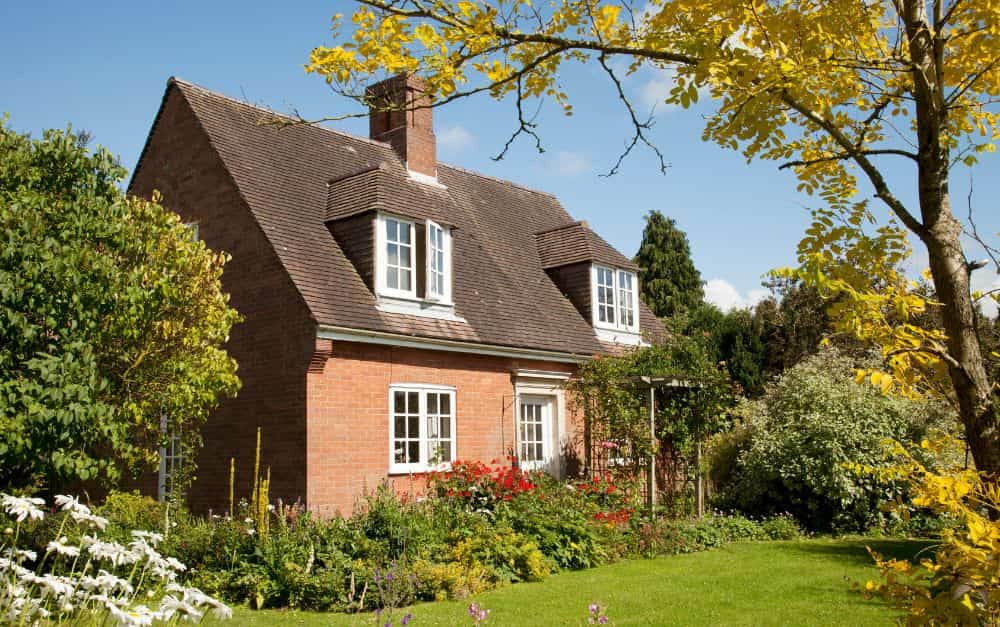 7 Charming Cottage Interior Design Ideas